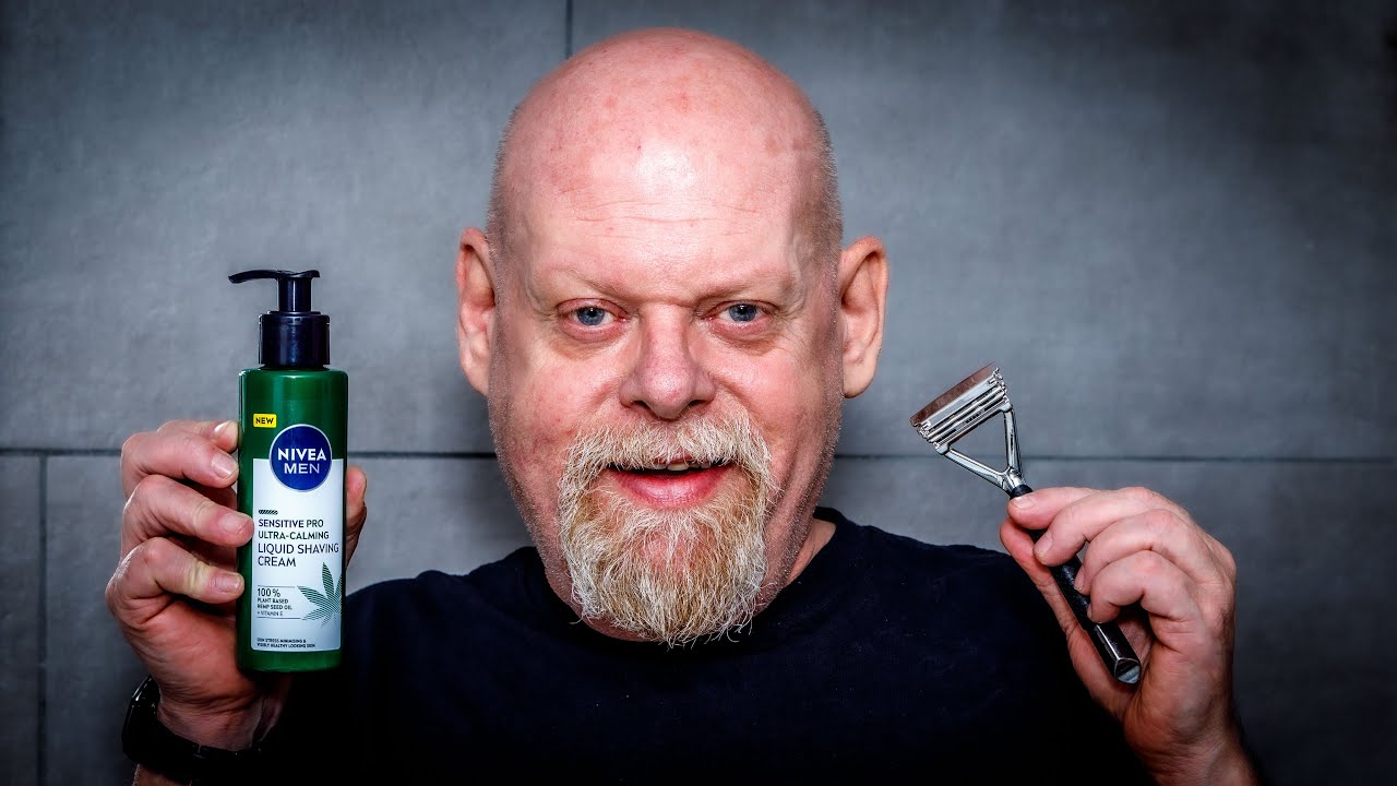 Mr G Head Shave No107 Leaf Razor & Nivea Sensitive Pro Ultra Calming ...