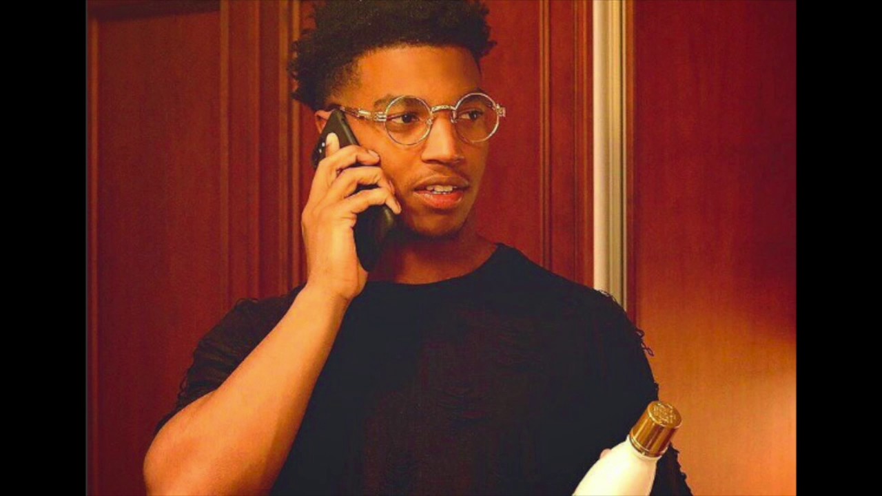 B. LOU- 1hunnid ft. LJ - YouTube