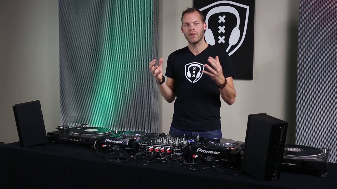 How to become a professional DJ, TIMING: Control the ENERGY - YouTube