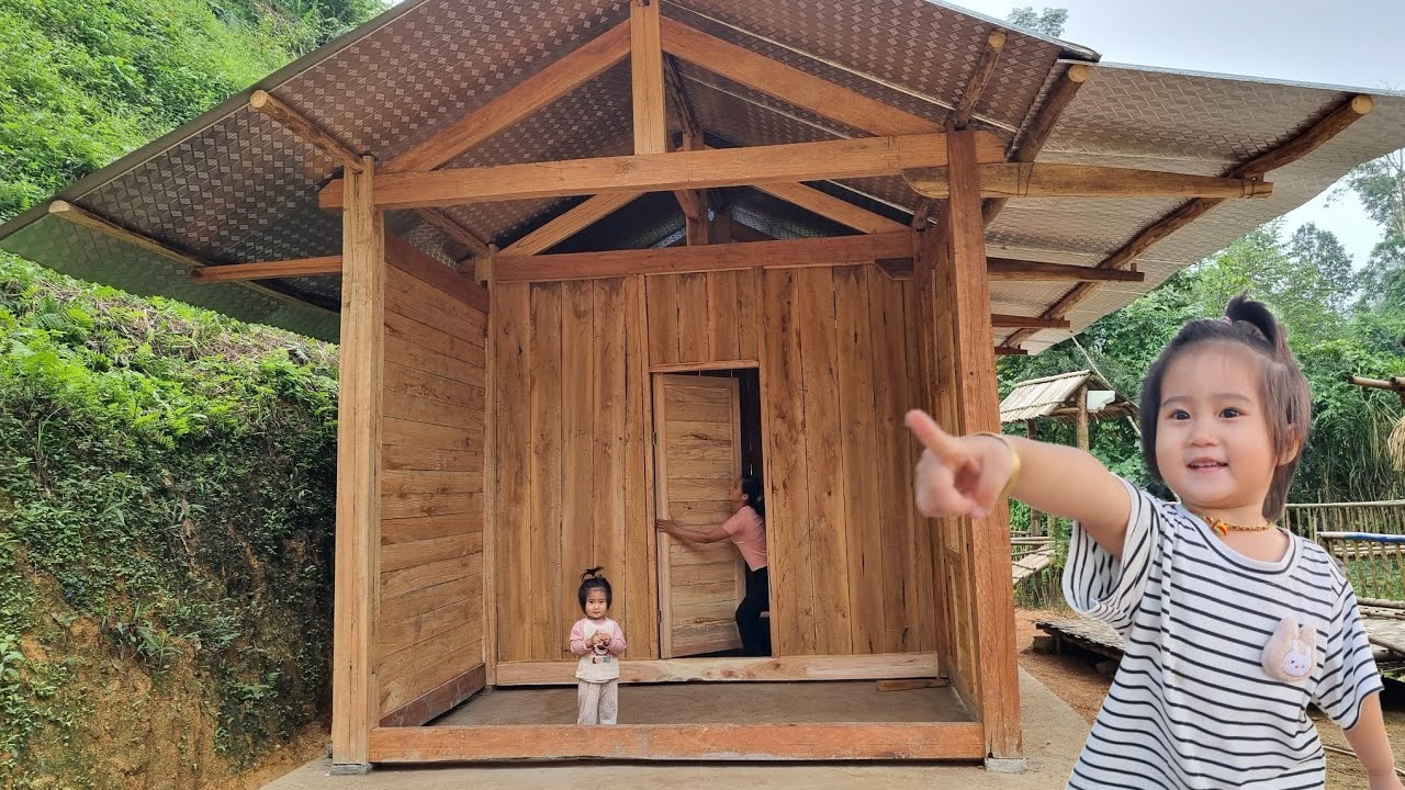 Build beautiful and simple separate rooms, separating rooms in a wooden house - YouTube