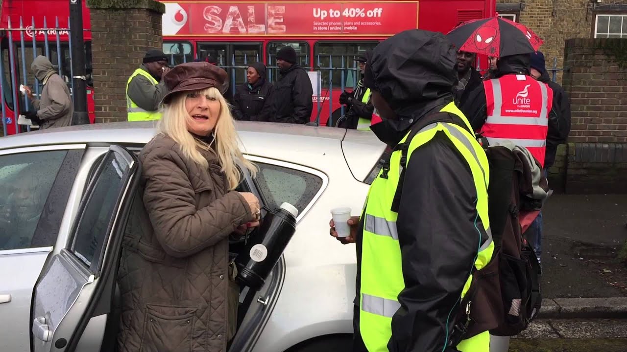 Unite Arriva Bus strike. Stamford Hill (SF) garage. 13/01/15 - YouTube