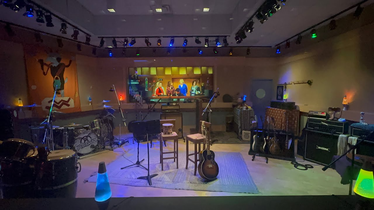 Rock N Roller Coaster feat. Aerosmith - FULL Experience - Queue ...