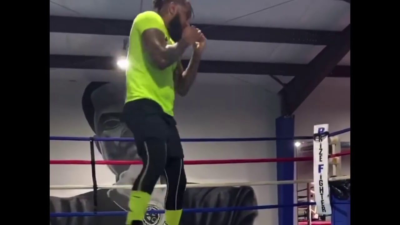 Jarrett Hurd staying in shape | Esnews boxing - YouTube