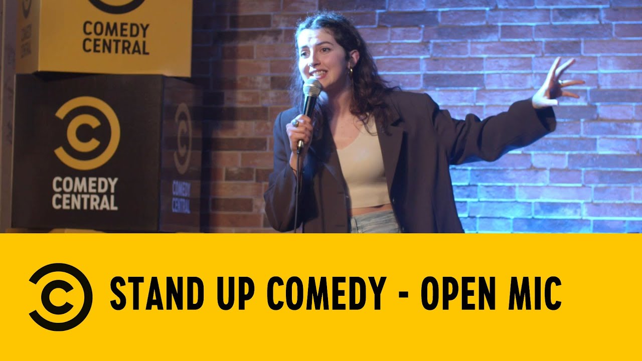 Crescere in una famiglia cristiana - Noemi Carlini - Open Mic Tour ...