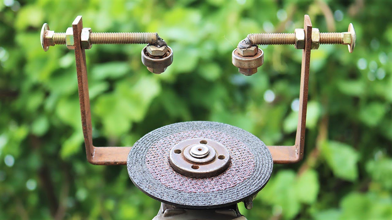 Genius Homemade Rust Removal Tool - YouTube