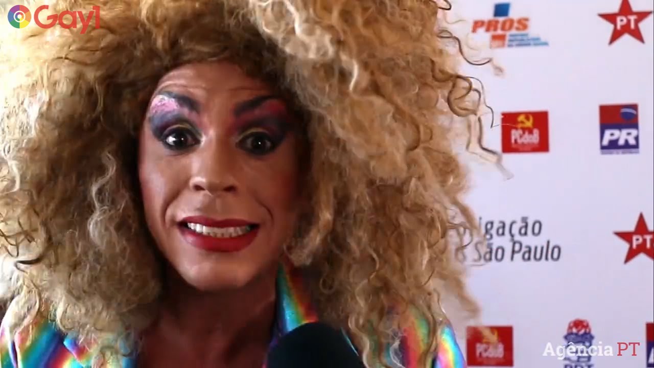 Drag queen faz sucesso com o Rap da Diversidade - YouTube