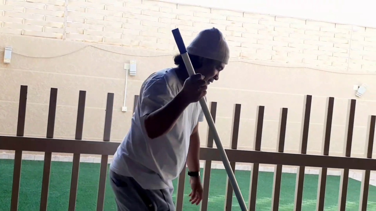 Paano mag Linis sa Swimming Pool - YouTube