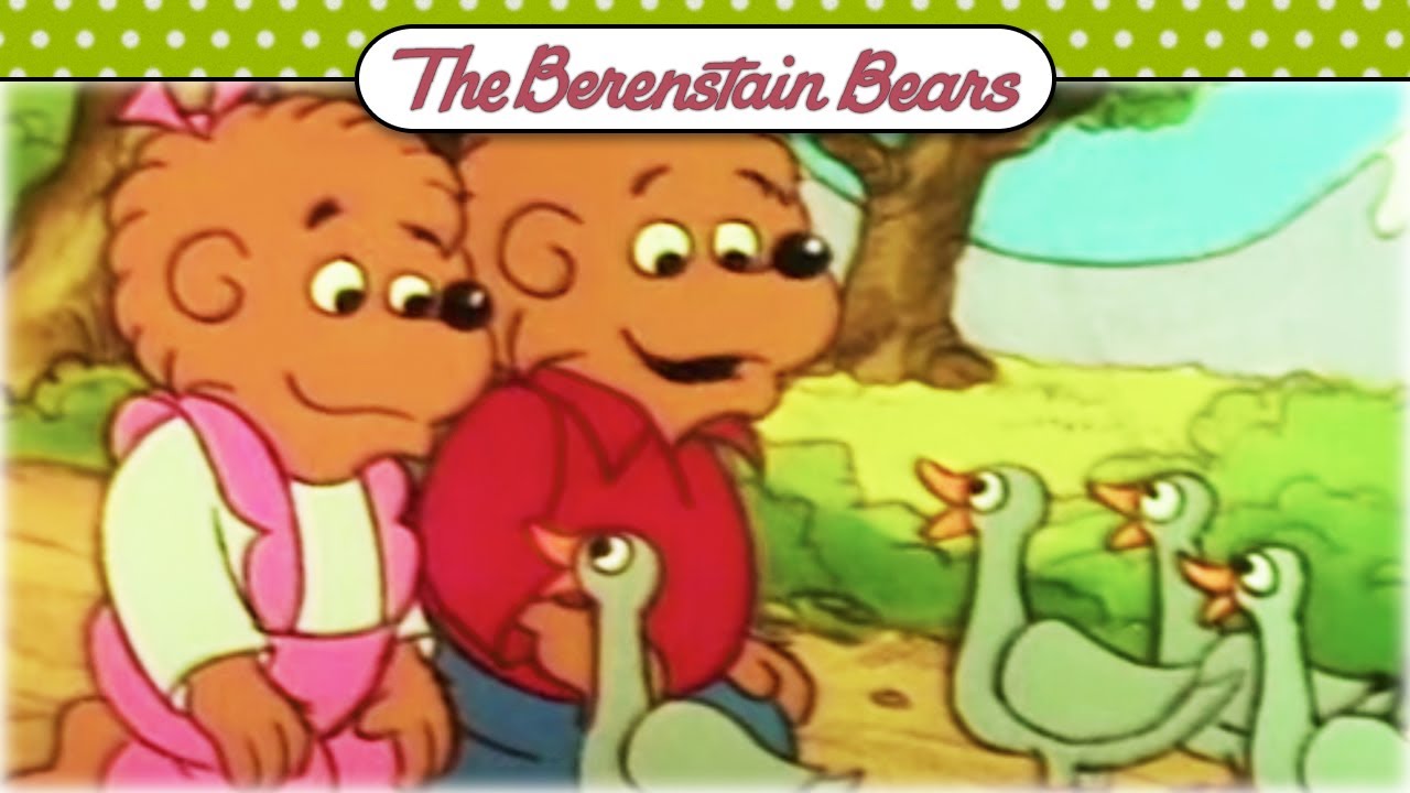 Grizzly Bear's New Pets 💕Berenstain Bears Official - YouTube