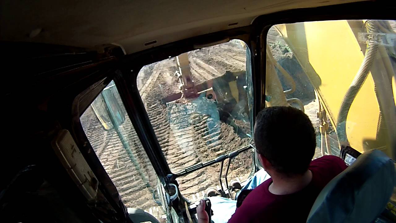 Just 16 mins of straight ditch digging. - YouTube