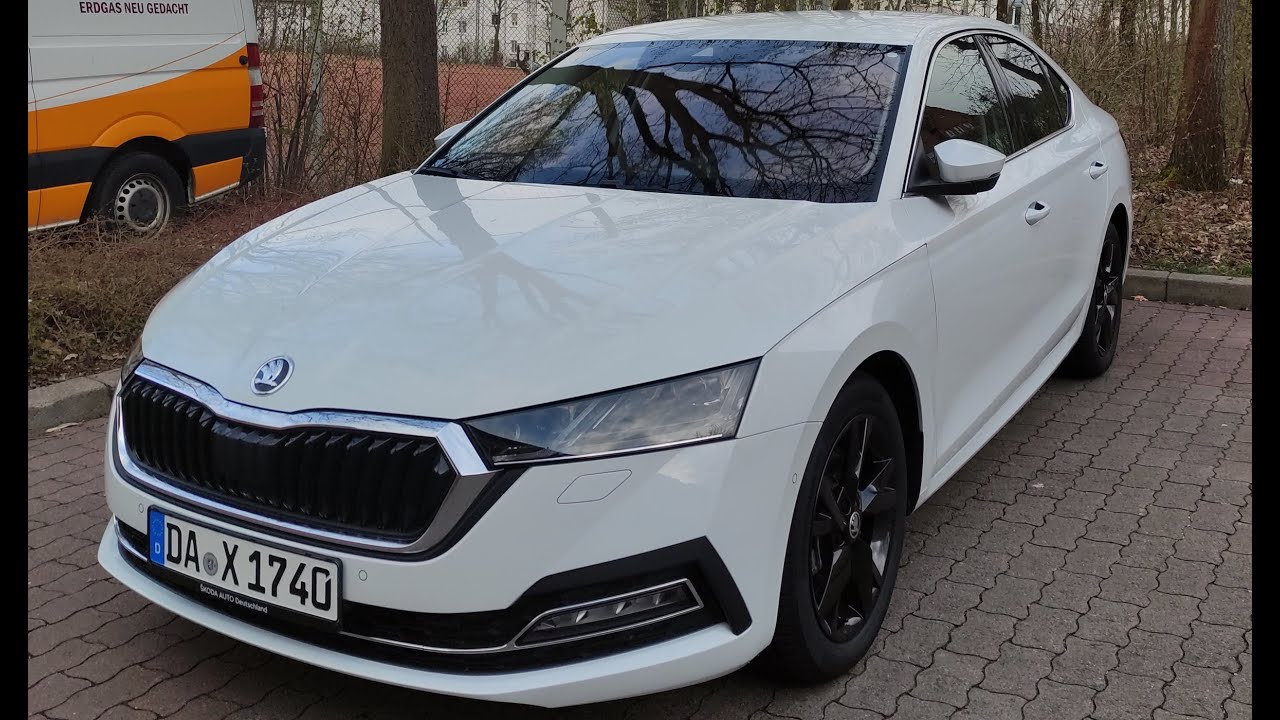 2021 Skoda Octavia First Edition 1.5 TSI | Acceleration - YouTube