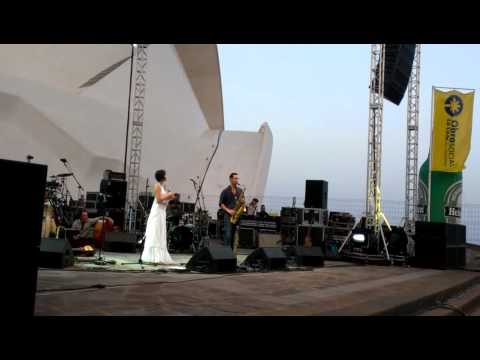 Manao - José Vera (Sax) Ft. Lara Bello - Arrorró. - YouTube