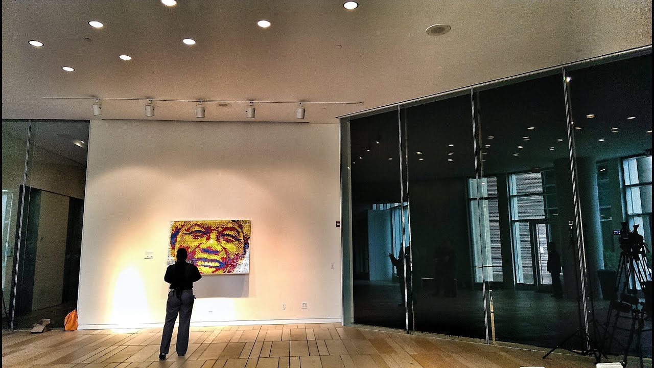 Rice graduate students twist 600 Rubik's Cubes into a Nelson Mandela ...