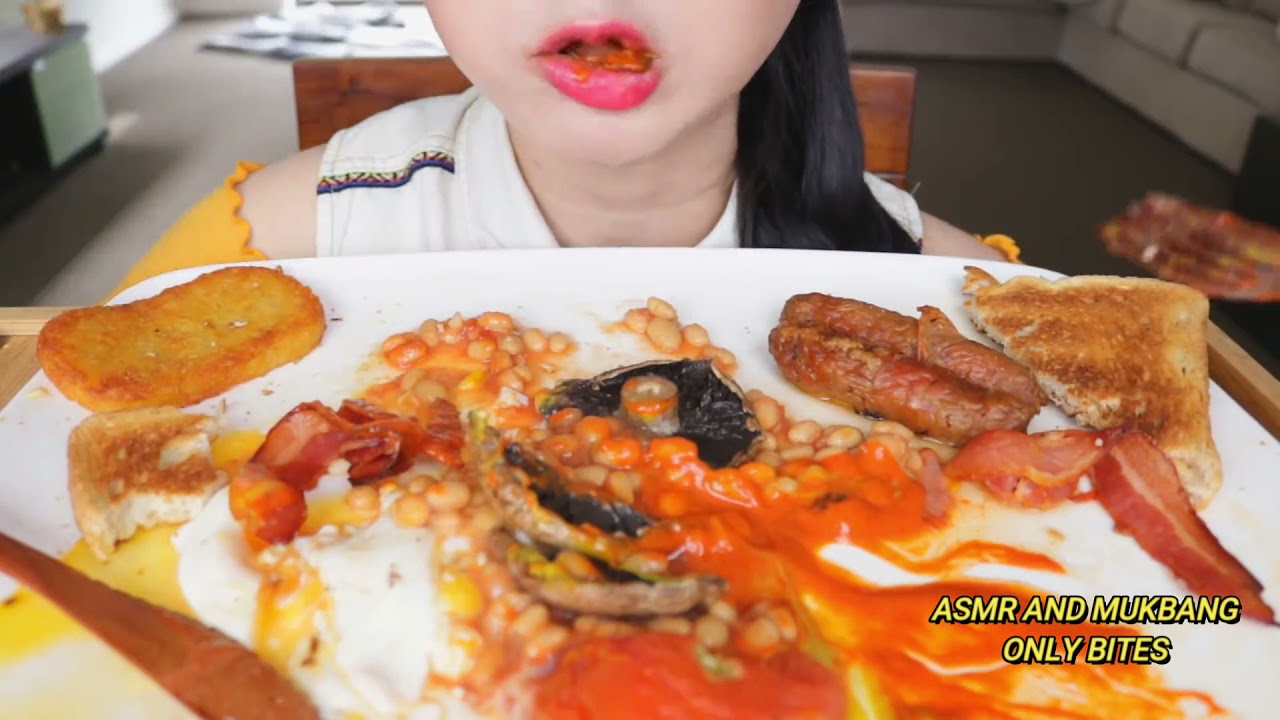 Lychee - ASMR BIG ENGLISH BREAKFAST *ONLY BITES* - YouTube