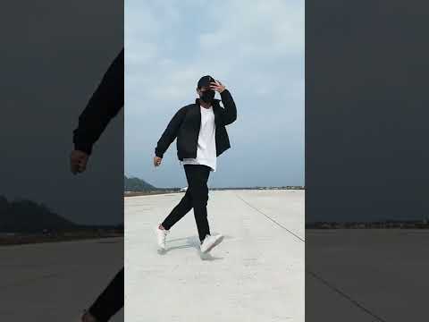 Meg & Dia-monster remix|monster shuffle dance | Tutorial | #shorts #shuffledance #footwork  #dance