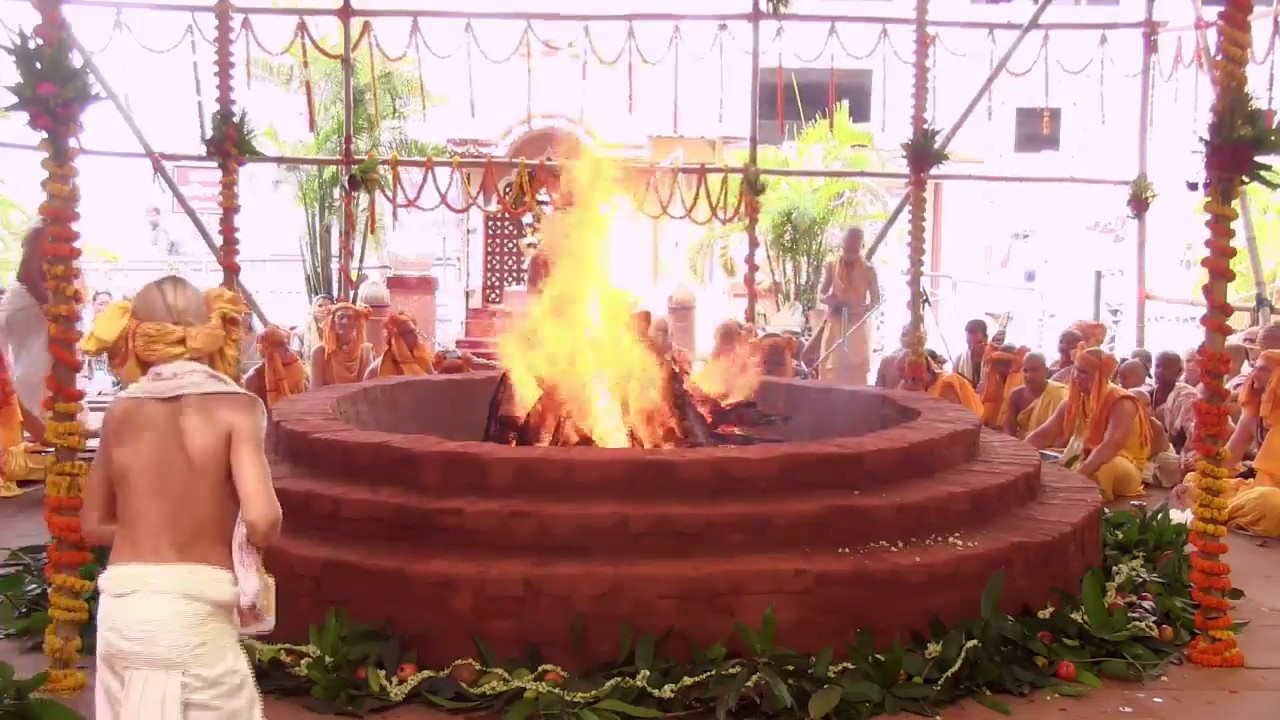 Lord Narasimhadeva Caturdasi Fire Yajna Ceremony (May 17, 2019) - YouTube