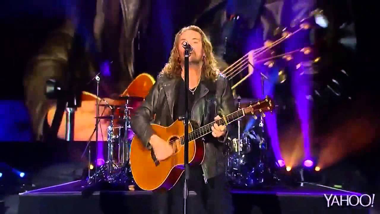Maná Eres mi religion [Live] - YouTube