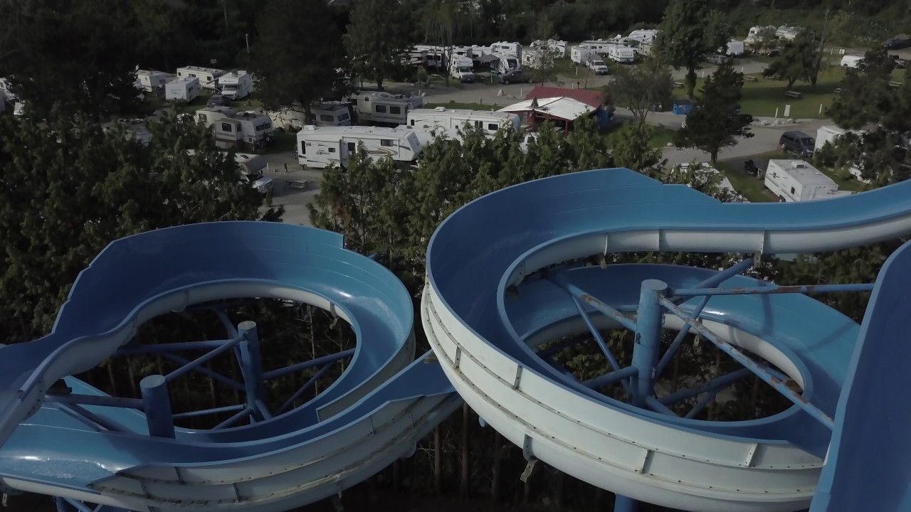 Birds-eye-view of Advanced Body Slides – Big Splash Waterpark - YouTube