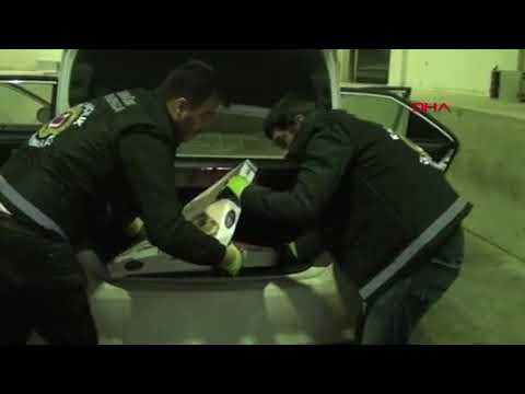 Baklava kutularında 1 milyon 500 bin dolar ele geçirildi