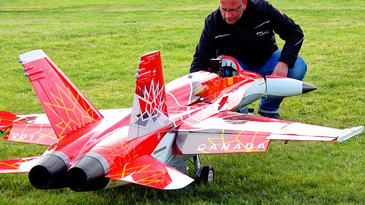 HUGE RC ROYAL CANADIAN AIR FORCE CF-18 RC TURBINE JET FLIGHT ...