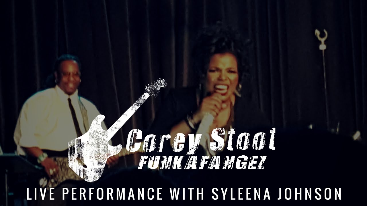 Corey Stoot Performs With Syleena Johnson - YouTube