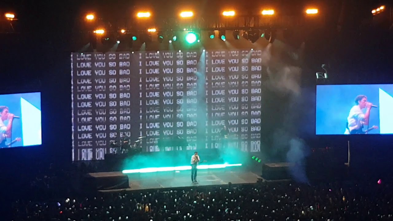 LANY - ILYSB (Live in Manila) - YouTube