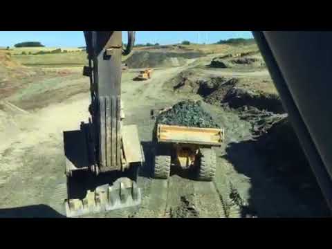 Volvo ec380 e - YouTube