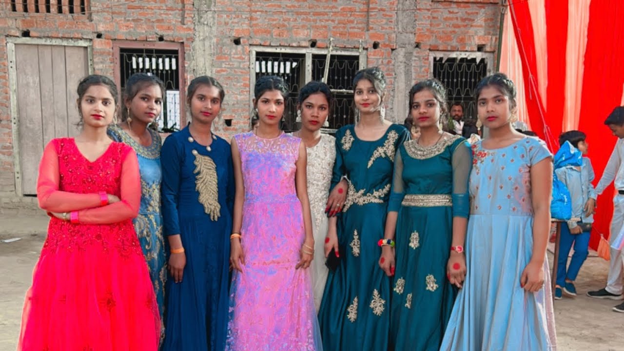 Bumbro Bumbro song / dance annual day function movie Mission Kashmiri ...