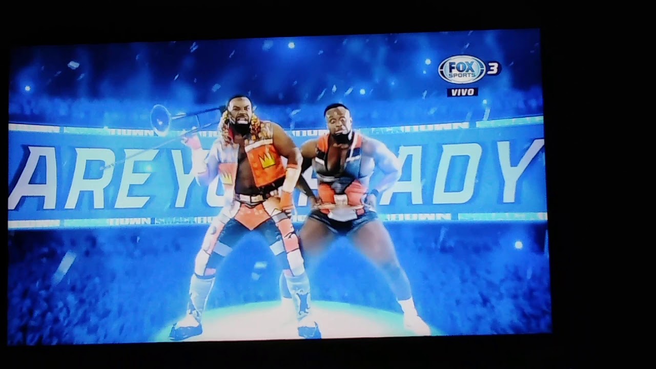 Wwe smackdown premier 2019 intro & pyro on fox - YouTube