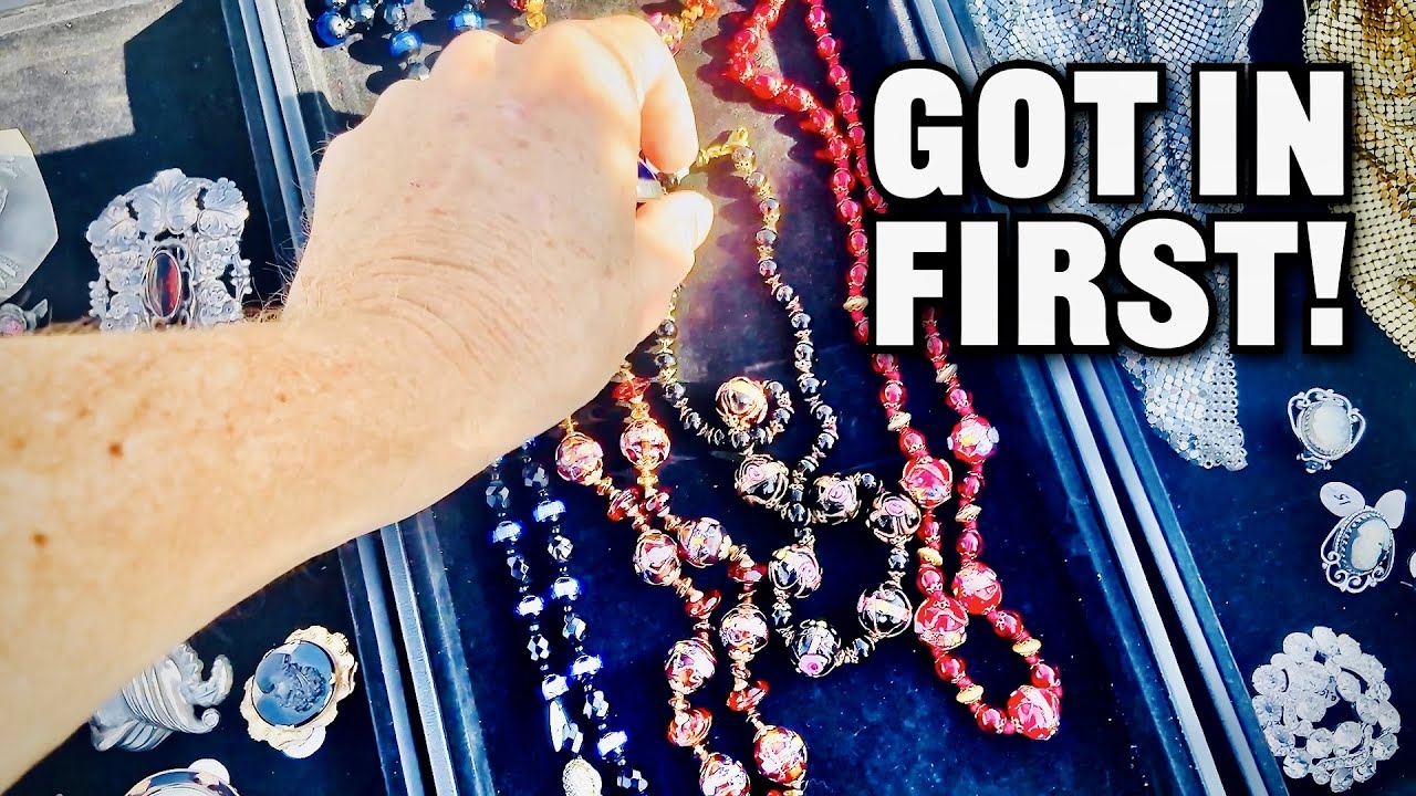 Early Shopping at the Antique & Vintage Show the Others Missed! - YouTube