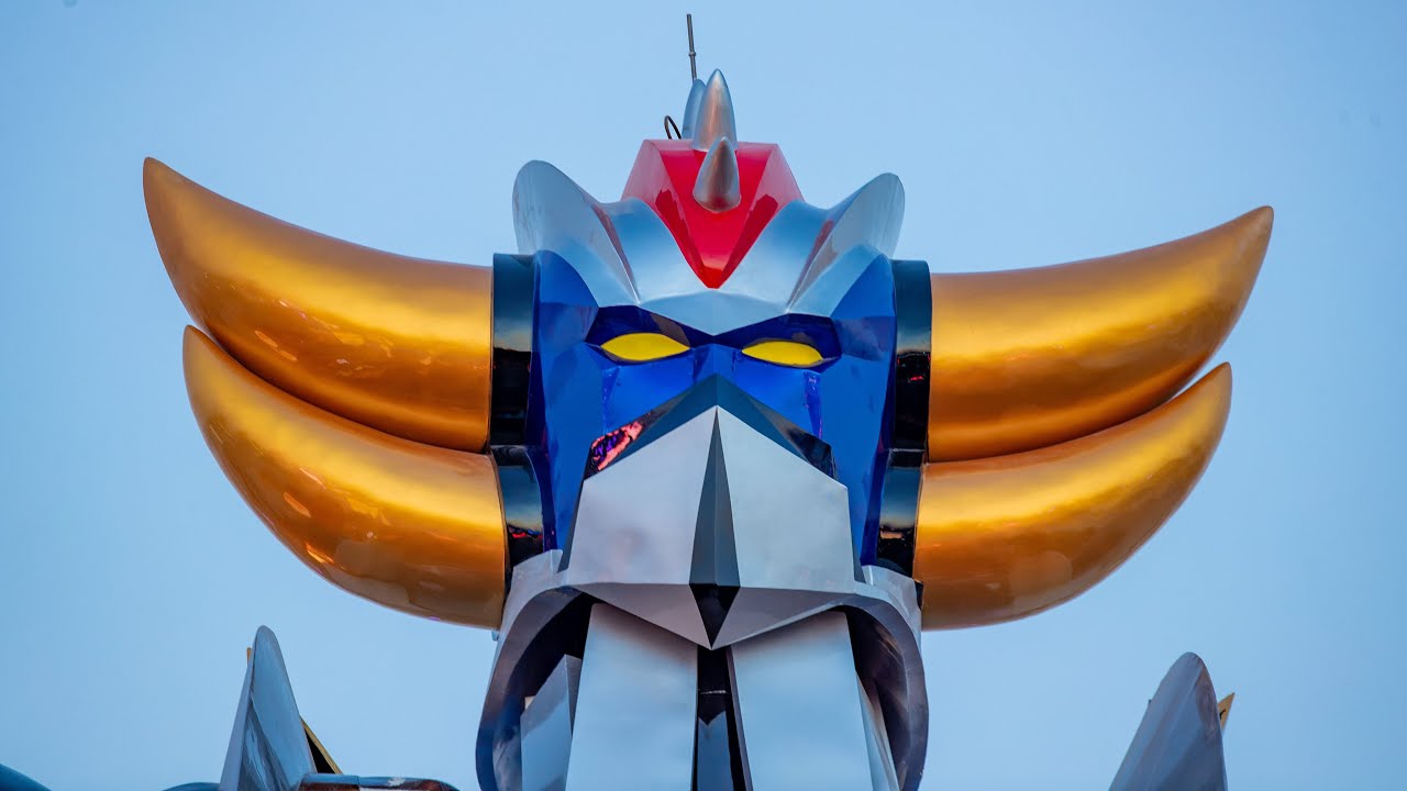 Tallest Grendizer Statue in Riyadh, Saudi Arabia افتتاح تمثال قريندايزر ...