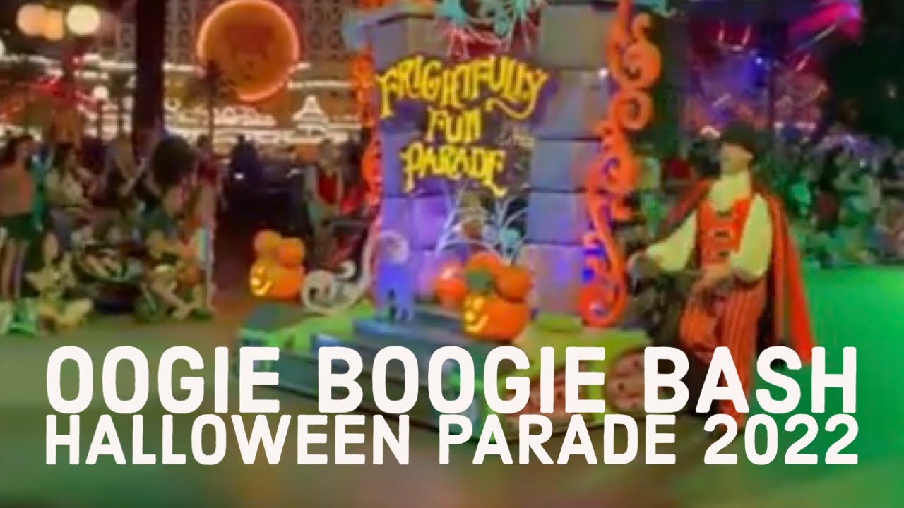 Oogie Boogie Bash Mickey's Frightfully Fun Parade 2022 - YouTube