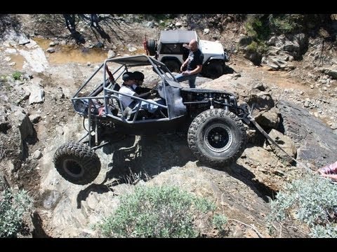 Table Mesa Rock crawling Terminator at Table Mesa, with Junior - YouTube
