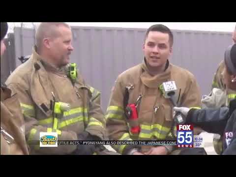 Fort Wayne Fire Department on the move for the holidays - YouTube