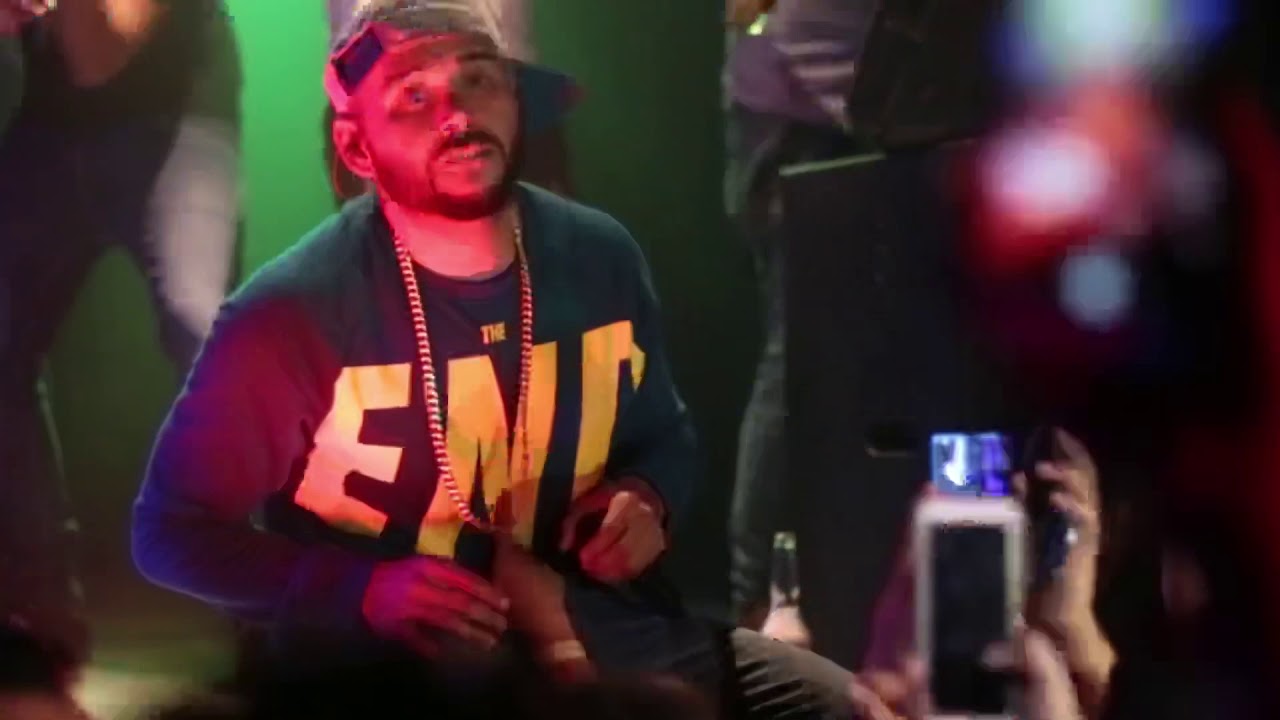 Waldokinc el Troyano Live - Devorate Devora - YouTube