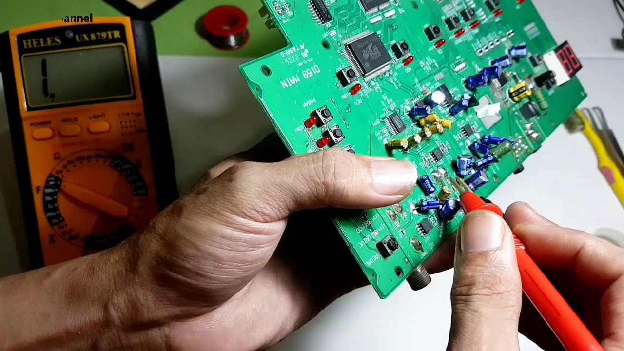 perbaikan efek gitar Guitar Effects Processor ZOOM GFX-3 - YouTube