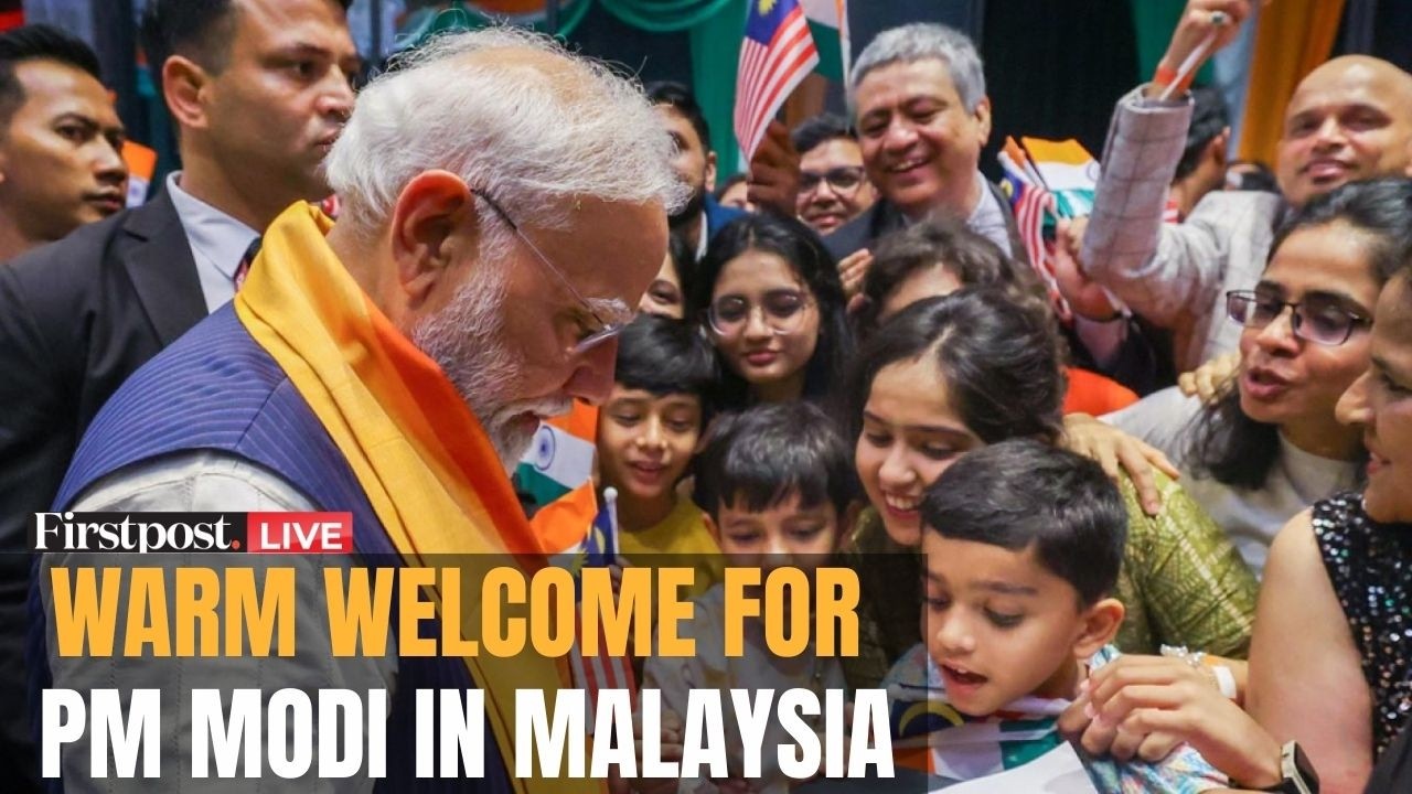 LIVE: PM Modi Receives Heartfelt Welcome From Indian Community in Kuala ...