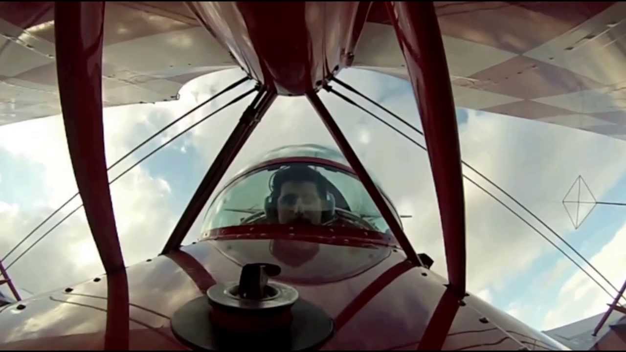 Aerobatic training with Steve Wolf - YouTube