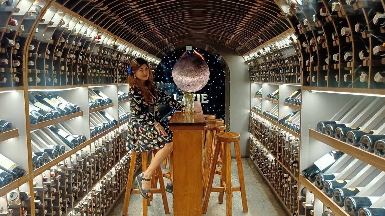 Wine Lover's La Vie Parisienne in Cebu Philippines (Travel Backet List) - YouTube