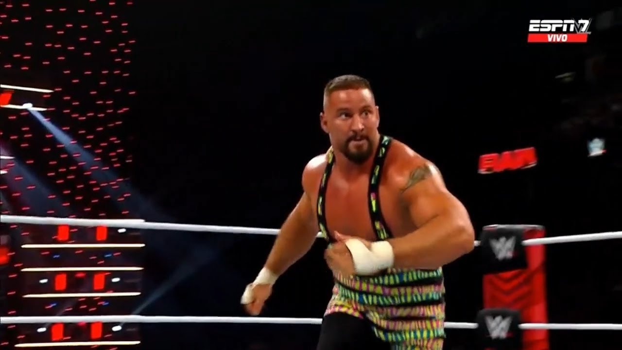 Bron Breakker Vs Ilja Dragunov - WWE RAW 8 de Julio 2024 Español - YouTube