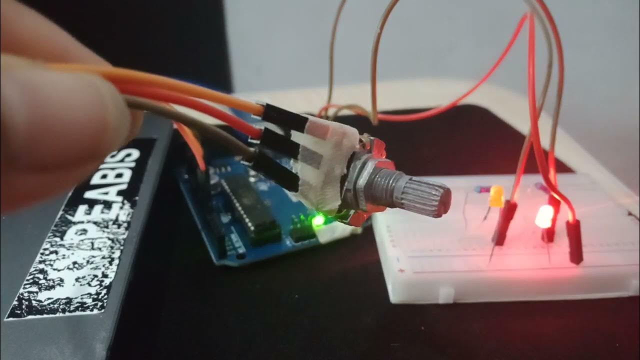Percobaan mikrokontroler menggunakan arduino uno dan potensiometer - YouTube