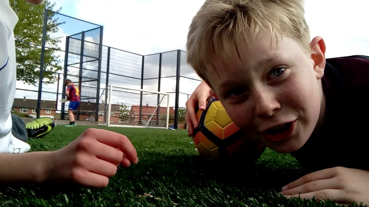 Football Challenges with friends - YouTube