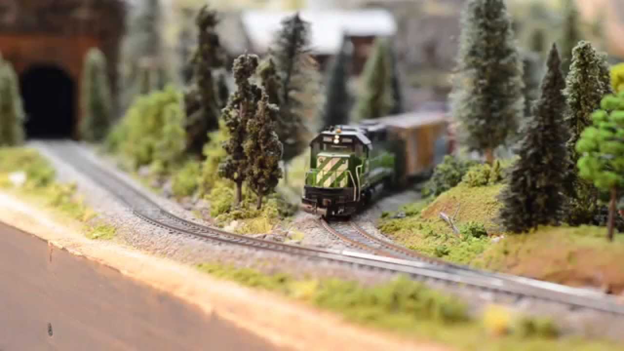 HO Scale Model Railroad introduction - YouTube
