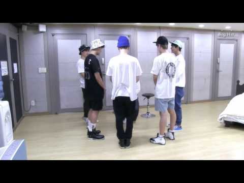 BTS - Blanket Kick Dance Practice