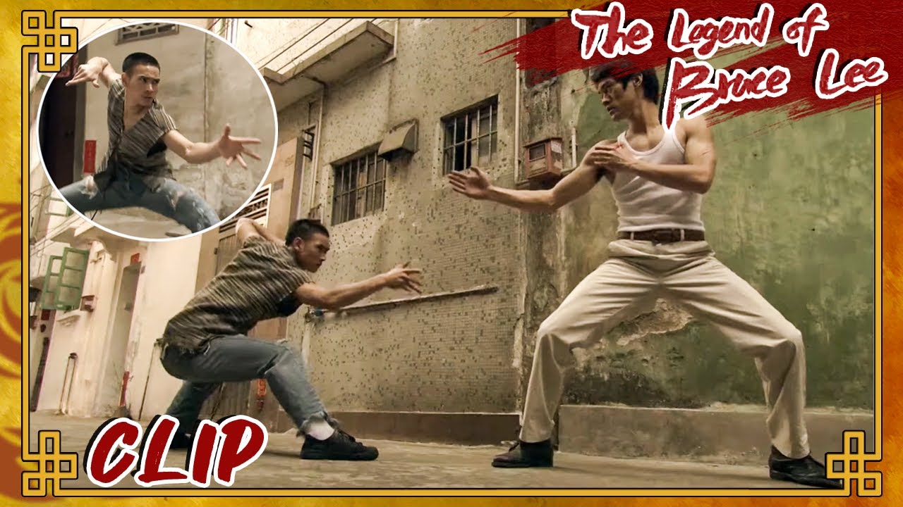 Bruce Lee fighting in the street😲| The Legend of Bruce Lee - YouTube
