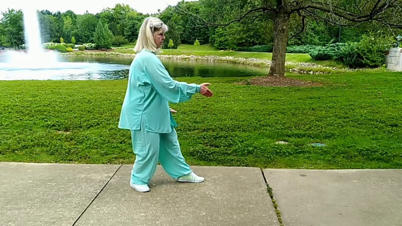 Traditional Yang Style Essential Form - YouTube