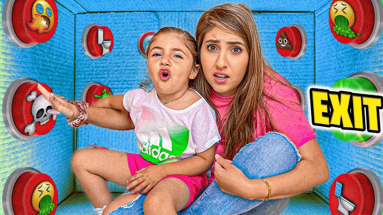 100 Mystery Buttons Box.. Only 1 Will Let you ESCAPE! - YouTube