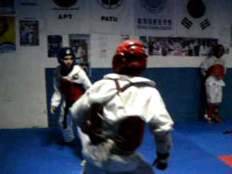 ACADEMIA TAEKWONDO CHIRIQUI. Jean Carlos y Charles Archbold - YouTube