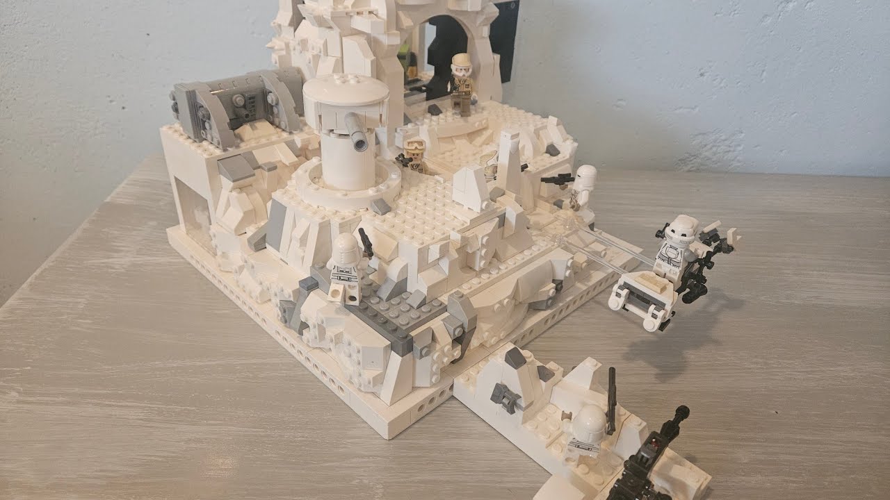 Lego battle of hoth moc - YouTube