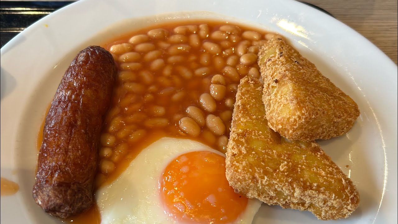 Loving our Irish breakfast. Beans and all!🍀 - YouTube