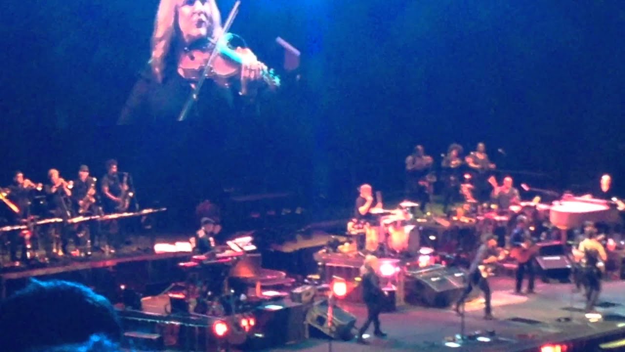 "Atlantic City", Bruce Springsteen, Raleigh, NC April, 2014 - YouTube